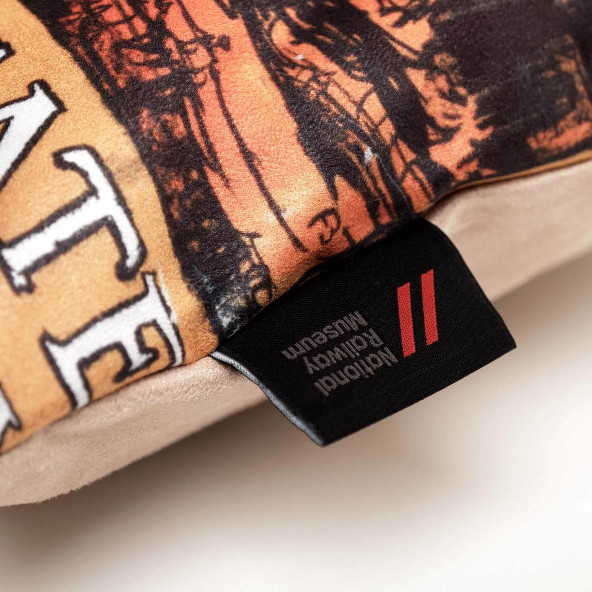 Glencoe LMS/LNER 1923 -1947 - National Railway Museum Cushion ...