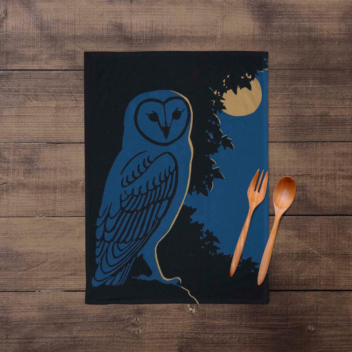 Willy Wix - Robert Gillmor Tea Towel – welovecushions