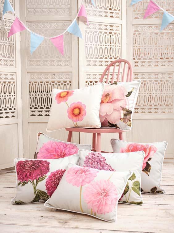 Syringa Hyacinthiflora Maureen - Alfred Wise Cushion – welovecushions